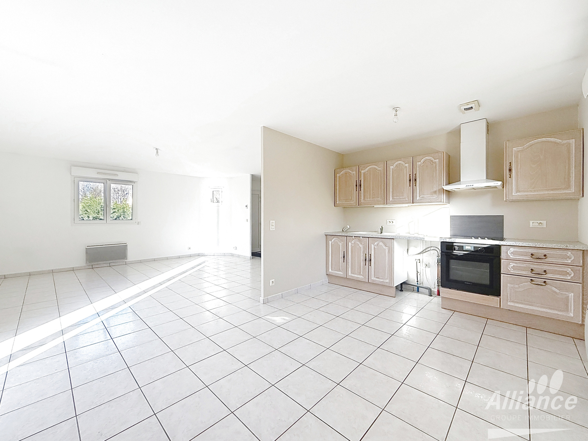 Vente MAISON INDIVIDUELLE DE PLAIN-PIED RECENTE- ENVIRONNEMENT AGREABLE. | Alliance Groupe ...